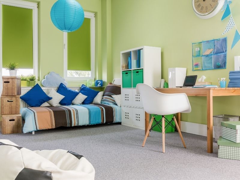 Ideengeber: Das chillige Jugendzimmer - Couch- Sitzsack - Chill Ecke